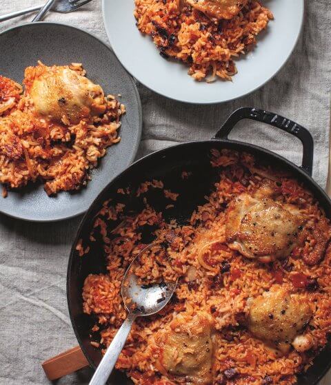 One-Pot Chicken with Rice, Chorizo and Tomatoes | Elle Gourmet