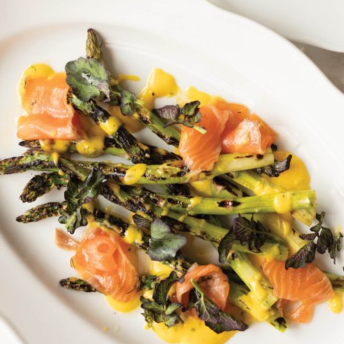 Grilled Asparagus with Béarnaise and Gravlax - Elle Gourmet