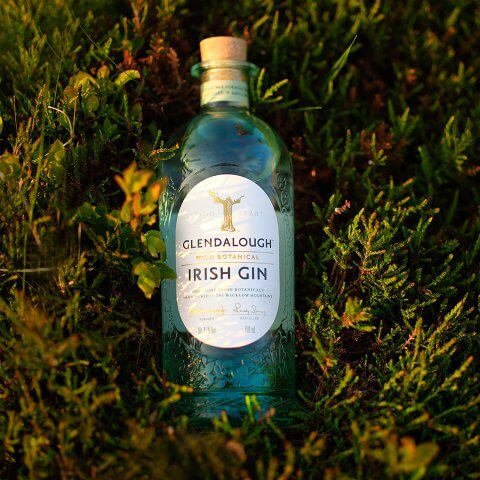 Sustainable spirits to sip this Earth Day - Elle Gourmet