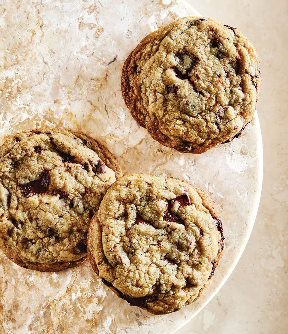 Ultimate Chocolate Chip Cookies - Elle Gourmet