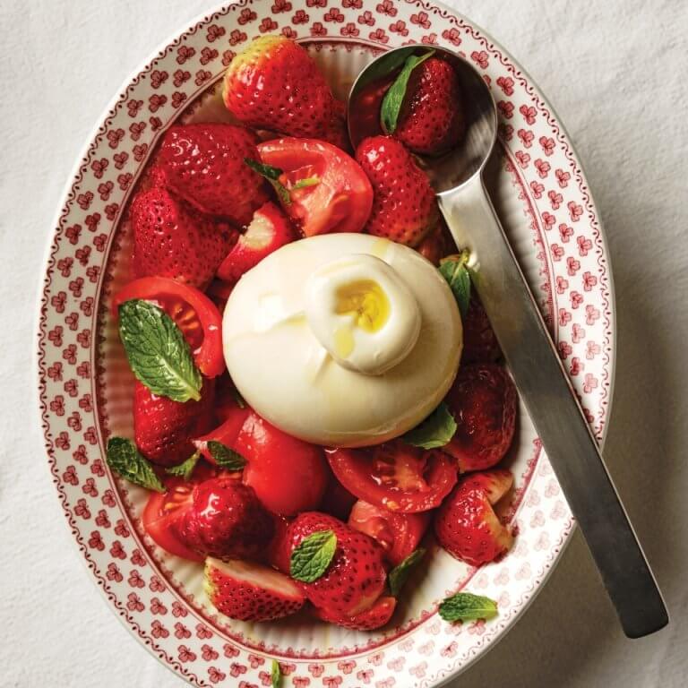 Stir-Fried Tomatoes and Eggs Recipe | Elle Gourmet