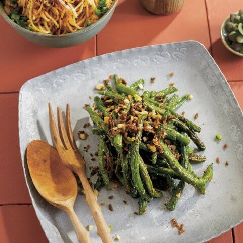 Sichuan Green Beans Recipe | Elle Gourmet